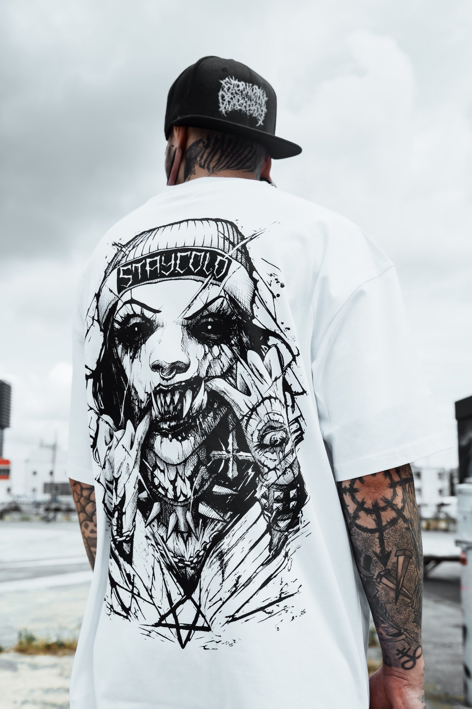 Attitude - Oversized T-Shirt - HALL OF FAME